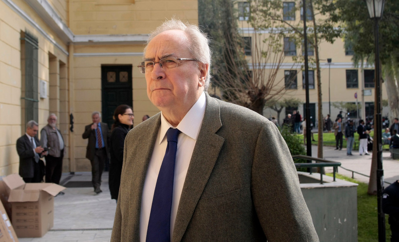 Lawyer, politician Konstantopoulos discharged from hospital - iefimerida.gr