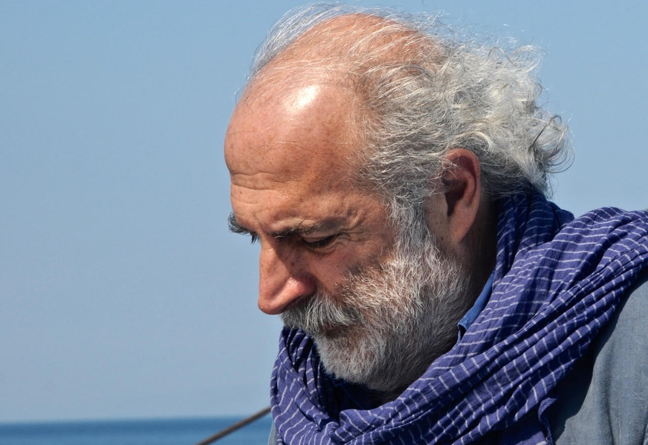 Η ολιστική, βαθιά προσωπική εμπειρία της ελληνικής γαστρονομίας σε 500 ...