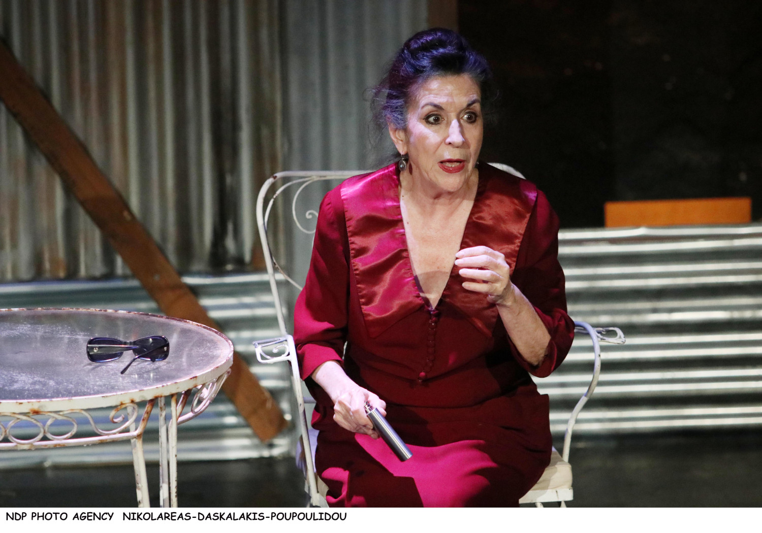 H Νένα Μεντή εξηγεί γιατί απέρριψε τον ρόλο της Ευτυχίας ...