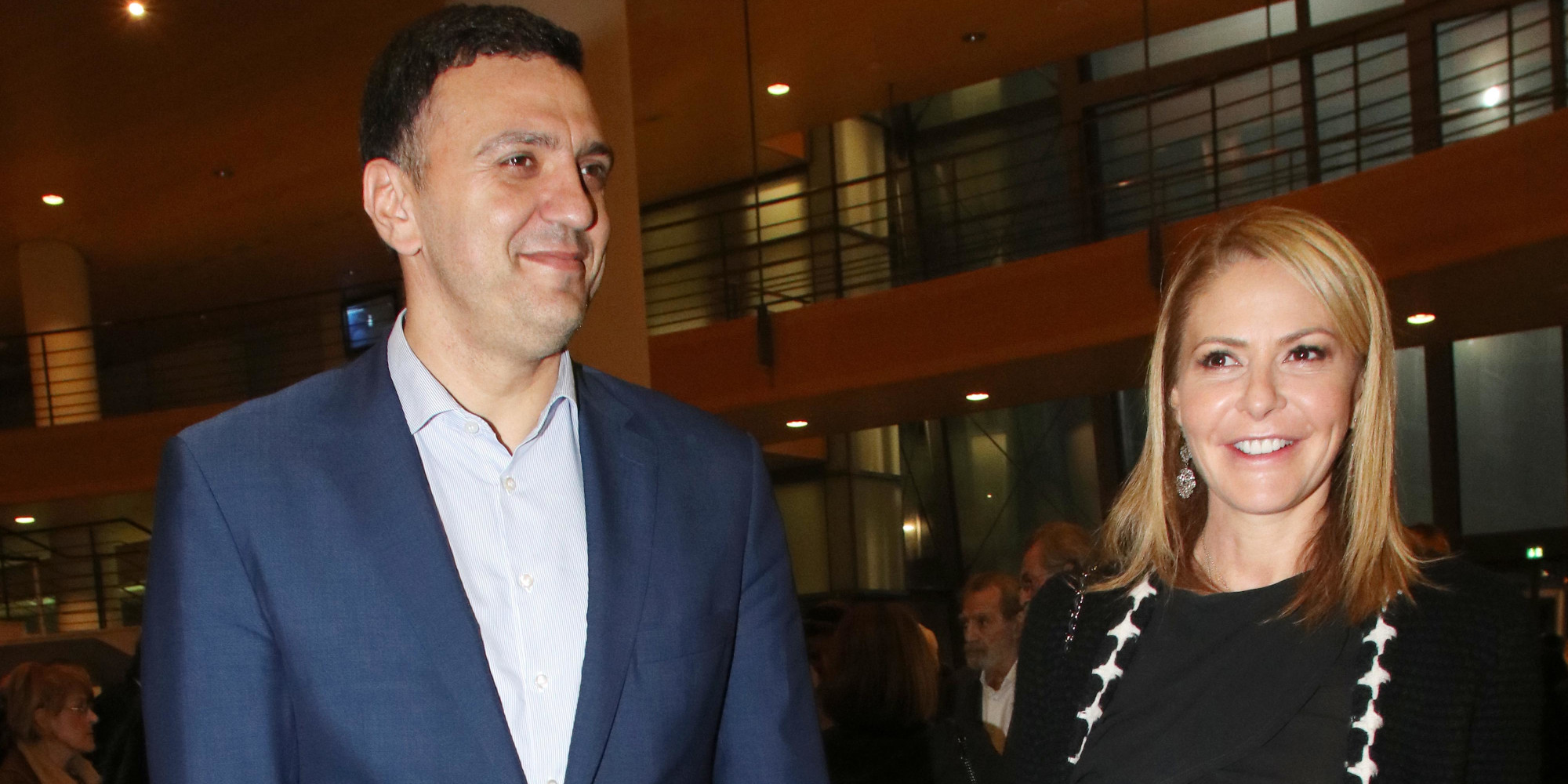 Η Τζένη Μπαλατσινού μίλησε για όλα: Το διαζύγιο με τον Κωστόπουλο, τη ...
