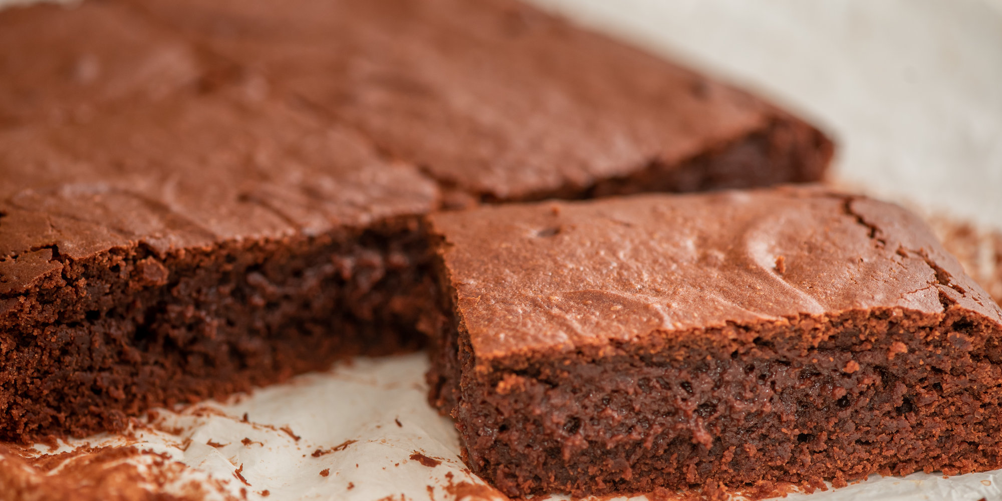 Συνταγή για νηστίσιμο brownie -Χωρίς μίξερ, με ένα σύρμα - iefimerida.gr