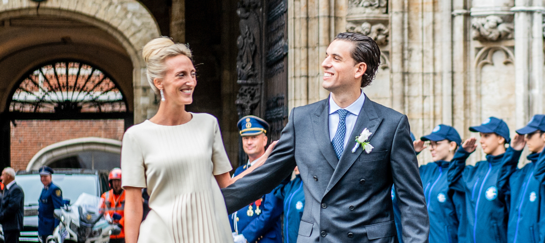 Η πριγκίπισσα Μαρία Λάουρα του Βελγίου παντρεύτηκε με δύο νυφικά -Ένα ...