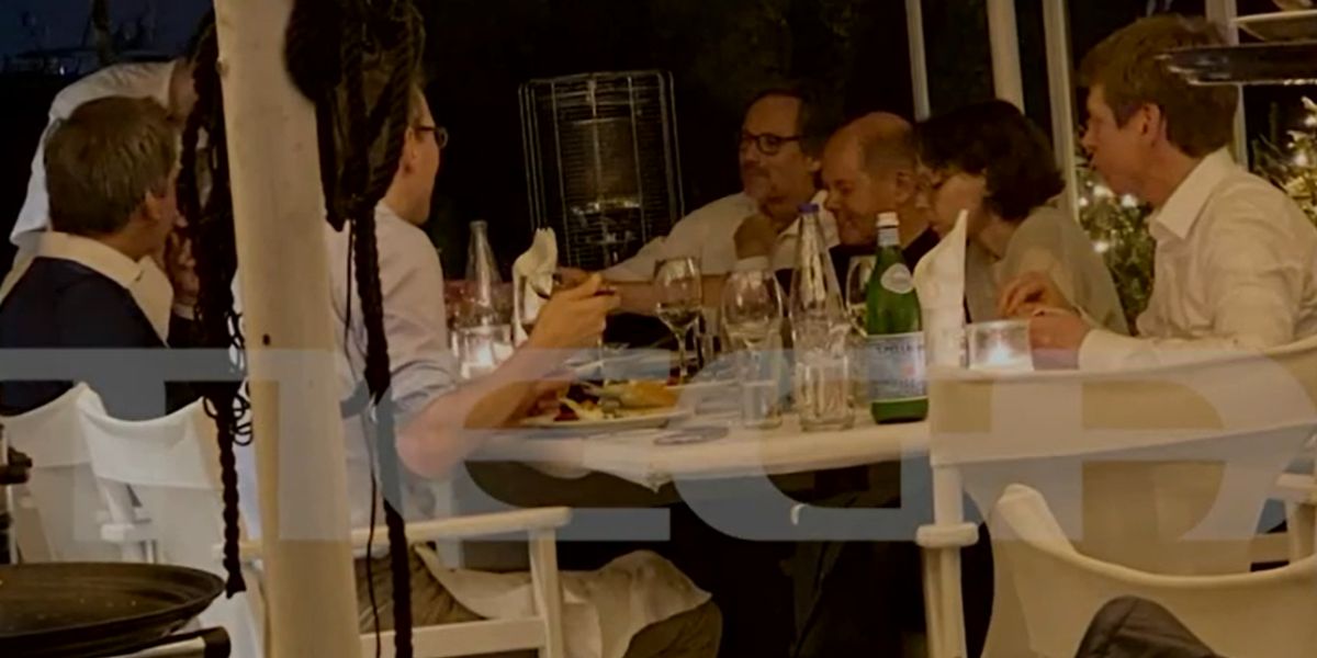 Το δείπνο του Όλαφ Σολτς στη Μαρίνα Φλοίσβου -Απλός και καταδεκτικός ...