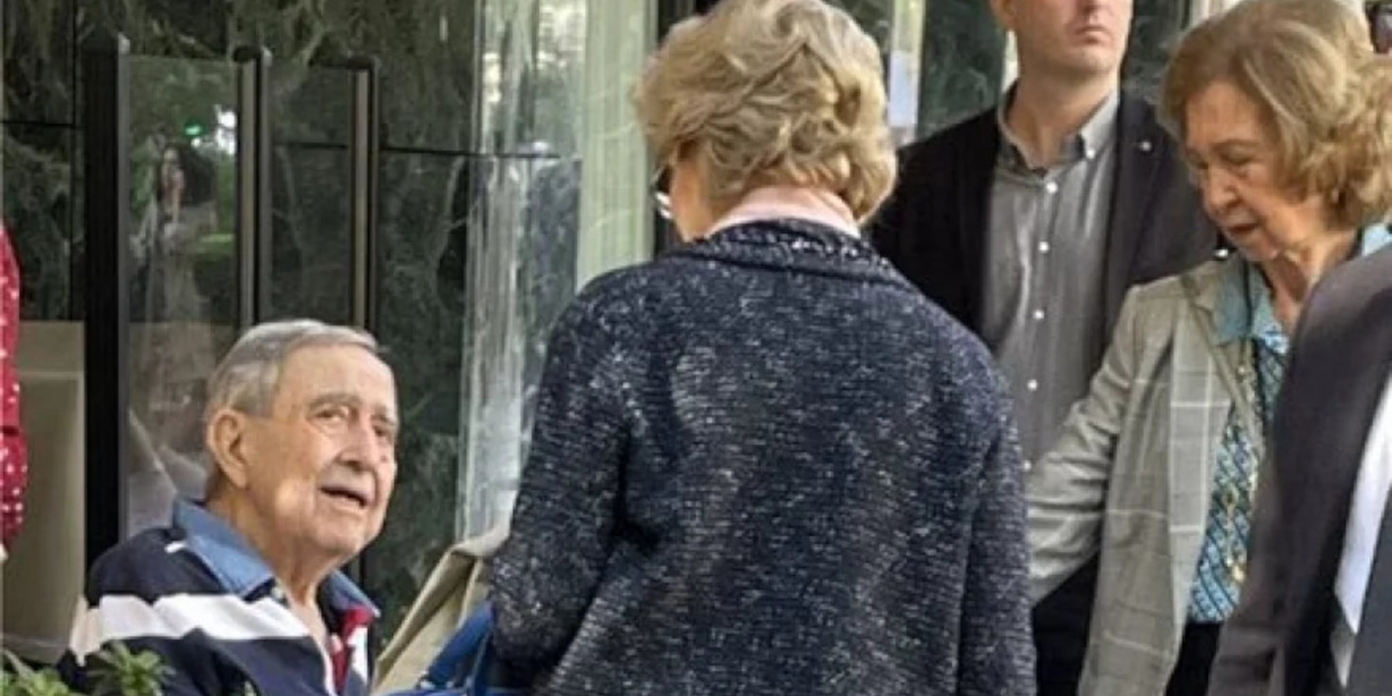 Τέως βασιλιάς Κωνσταντίνος: Η τελευταία δημόσια εμφάνιση -Στο κέντρο ...