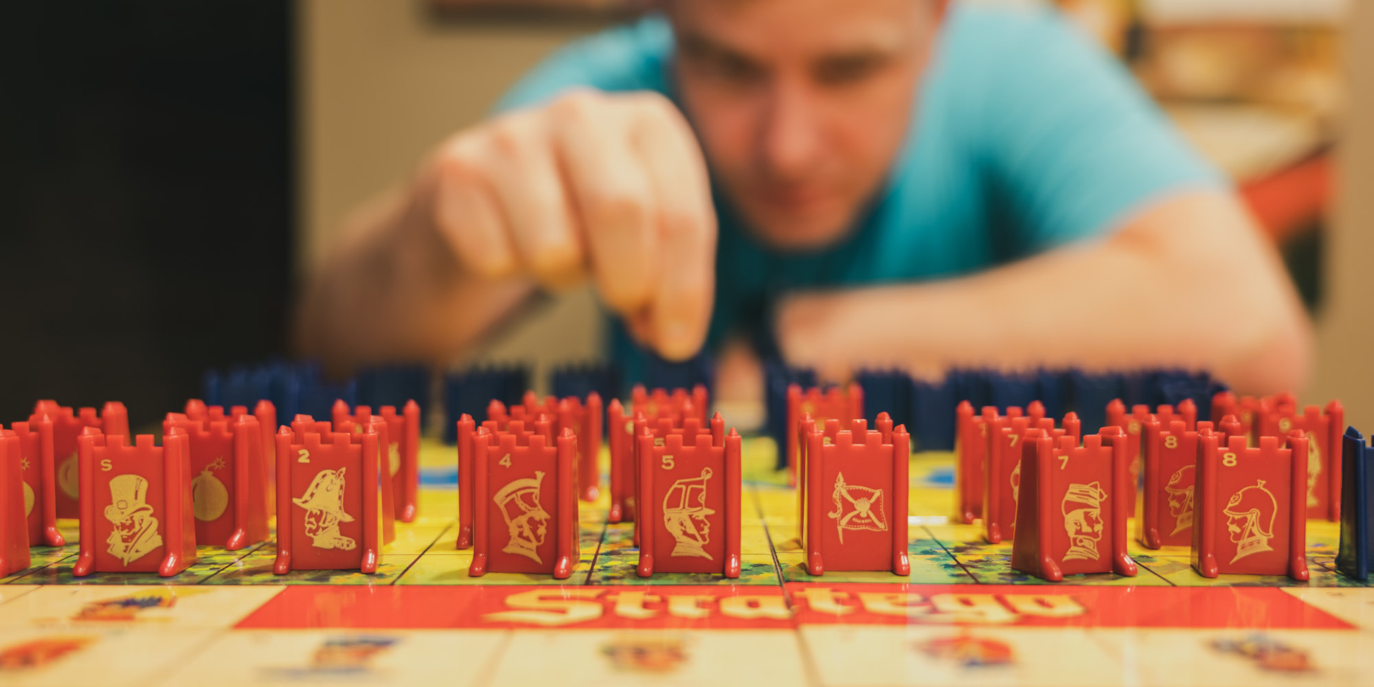 Σύστημα τεχνητής νοημοσύνης έμαθε να παίζει άψογα το δημοφιλές επιτραπέζιο «Stratego ...