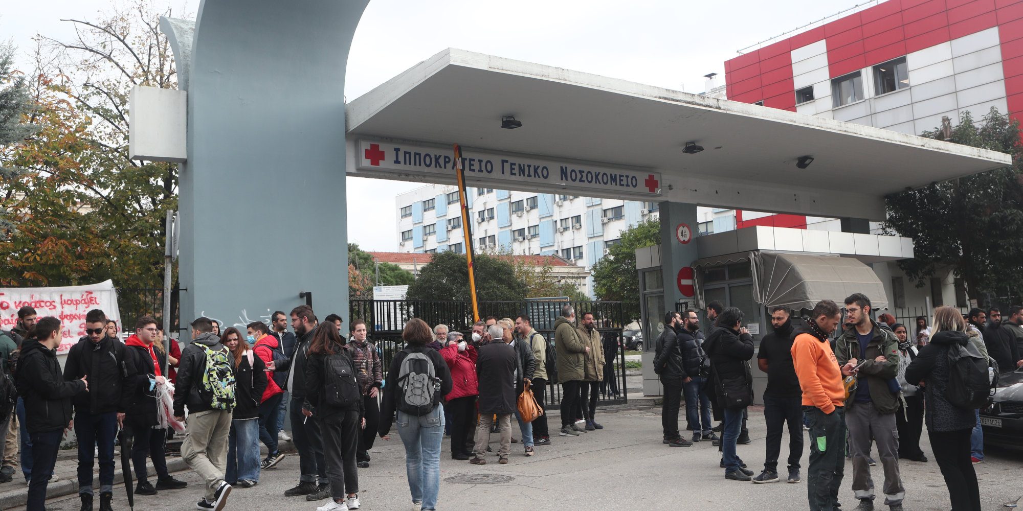 Δικηγόρος 16χρονου: «Κρίσιμη η κατάστασή του -Ήταν δολοφονική επίθεση ...