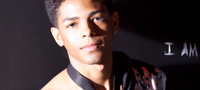 Τραγουδιστής ισχυρίζεται πως είναι γιος του Μάικλ Τζάκσον: Θέλει ...