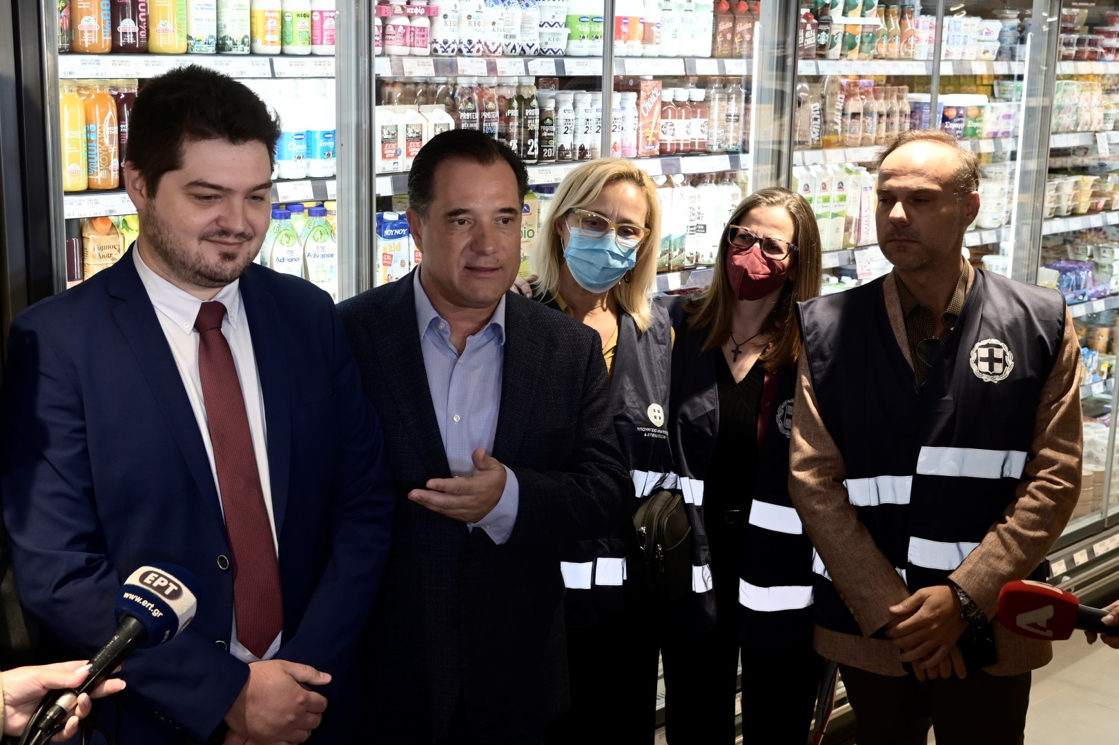 «Καλάθι του νοικοκυριού»: Αυτές είναι οι λίστες με τα 51+ προϊόντα στα ...