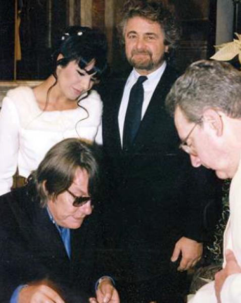 Parvin Tadjik: Όμορφη Ιρανή νεωτάτη με γουναρικόν η σύζυγος Μπέπε ...