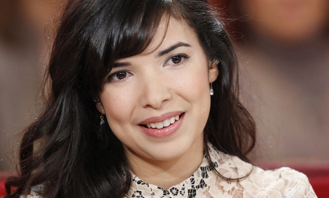 Ποια είναι η όμορφη Indila που έχει κάνει όλη την υφήλιο να ...