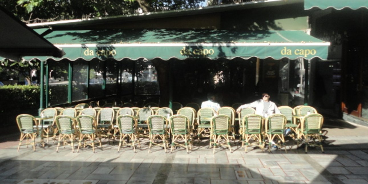 Da capo: Το ιστορικό καφέ της πλατείας Κολωνακίου που αποφεύγουν πλέον ...