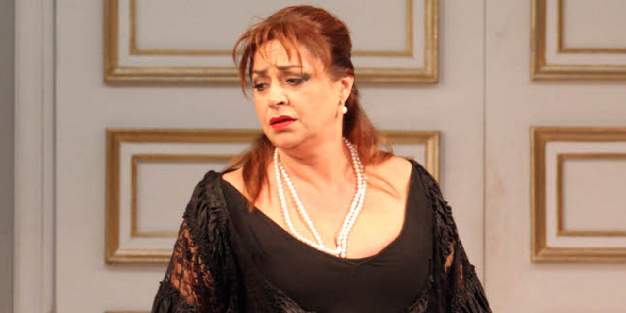 Δύσκολες ώρες για τη Μαρία Φιλίππου -Εχασε τον πατέρα της [εικόνα ...