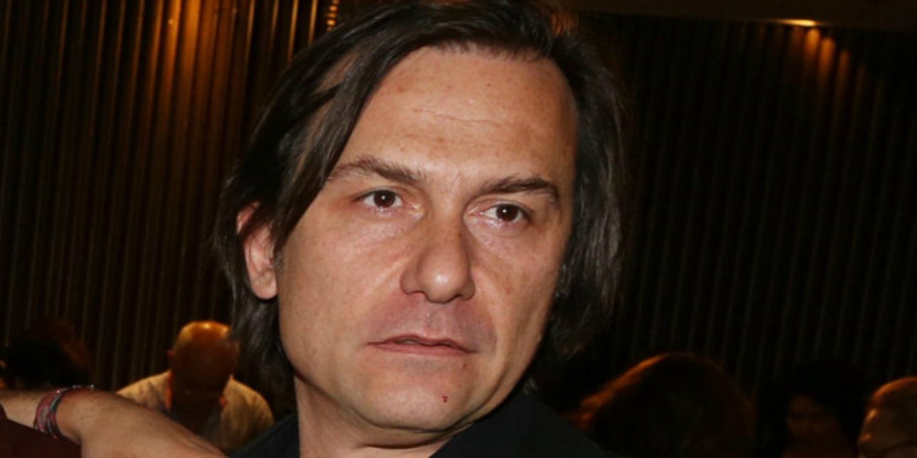 Αγνώριστος ο ηθοποιός Δημήτρης Αλεξανδρής -Με μεξικάνικο μουστάκι σε ...