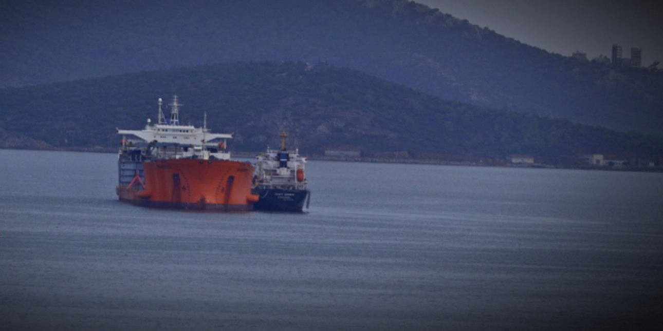 Μηχανική βλάβη σε δεξαμενόπλοιο ανοιχτά των Φλεβών στον Αργοσαρωνικό ...