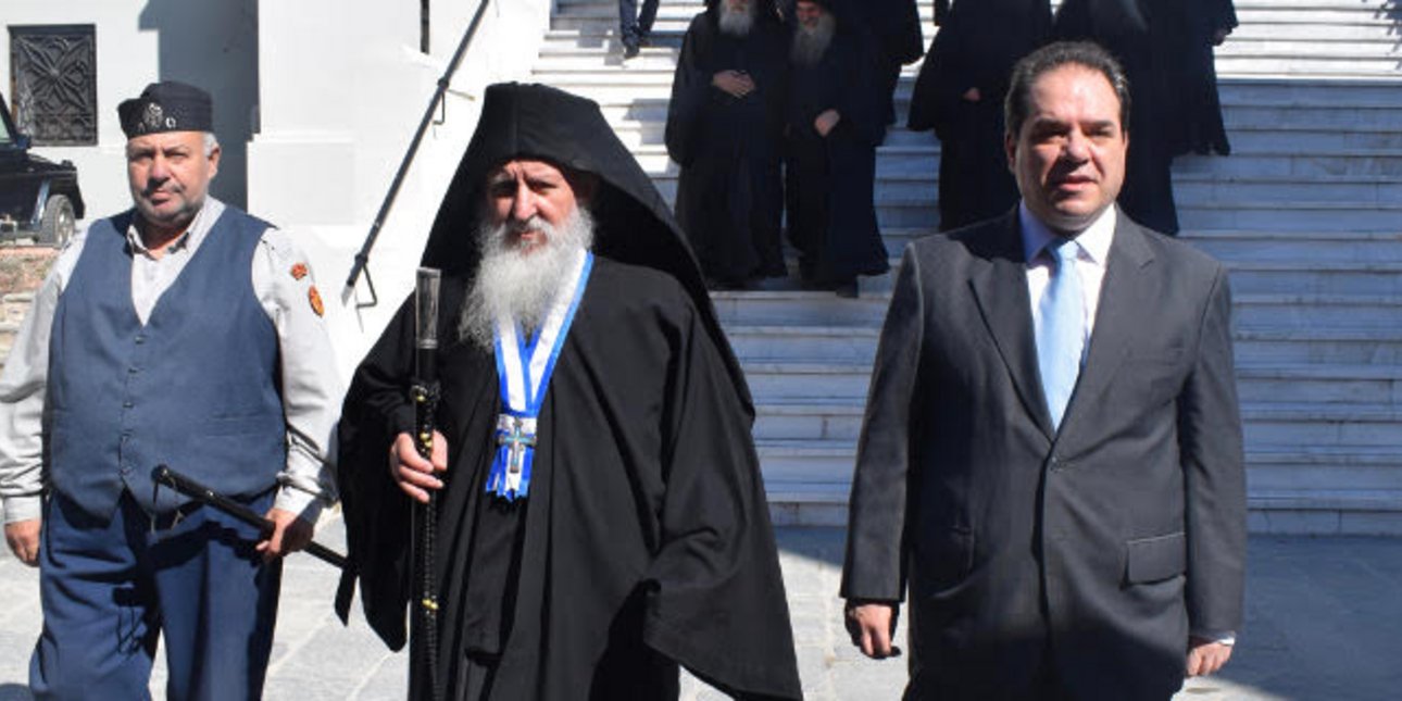 Με βυζαντινή μεγαλοπρέπεια εορτάστηκε στο Αγιον Ορος η 25η Μαρτίου ...