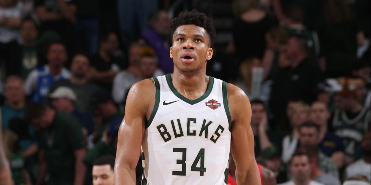 Ανακηρύχθηκε ως «Giannis Antetokounmpo Day» η 14η Ιουλίου στο Μιλγουόκι ...
