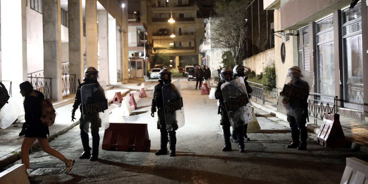 Νέα επεισόδια στην ΑΣΟΕΕ - iefimerida.gr