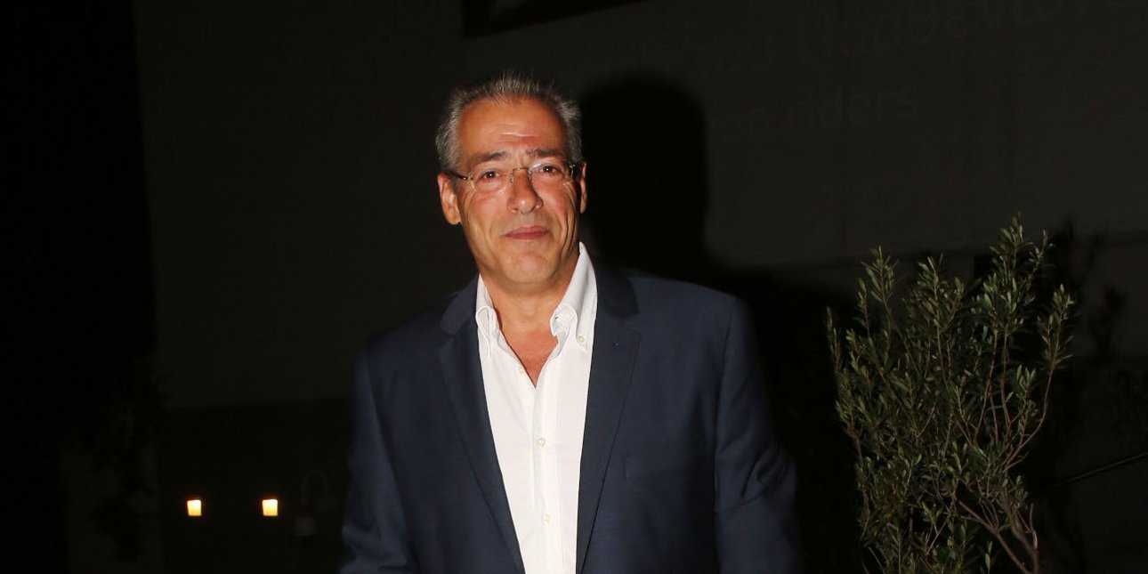 Ο Νίκος Μάνεσης απολογήθηκε στον αέρα της εκπομπής του: «Πρόκειται για ...