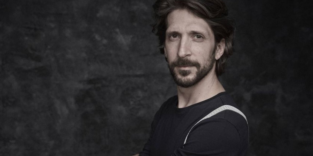 «Αγριες Μέλισσες» -Alex Sid: Αυτός είναι ο δημιουργός των τραγουδιών ...