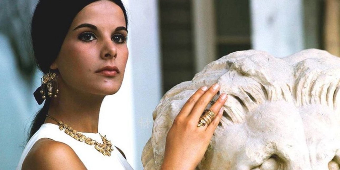 Η Ελενα Ναθαναήλ στα 60s -Η σπάνια φωτογραφία που αποτυπώνει την ...