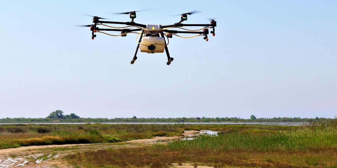 Τα drones στην καθημερινότητα: Κάνουν ψεκασμούς σε δύσβατες περιοχές ...
