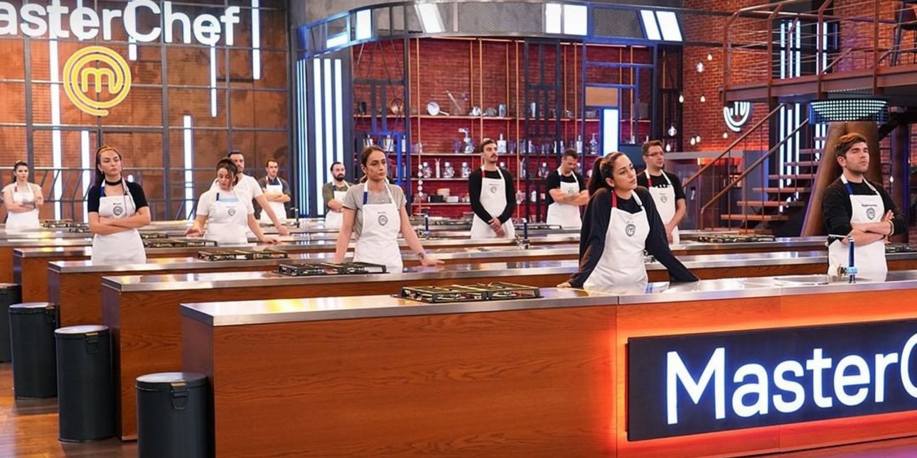 MasterChef 5: Ο έρωτας ανάμεσα στην Ανούς και τον Διονύση [βίντεο ...