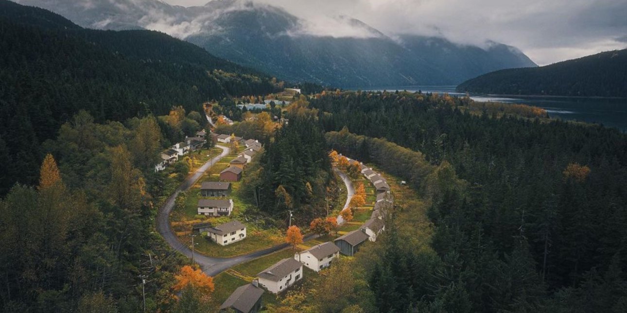 Kitsault: Το μυστικό της μυστηριώδους πόλης- φάντασμα στον Καναδά ...