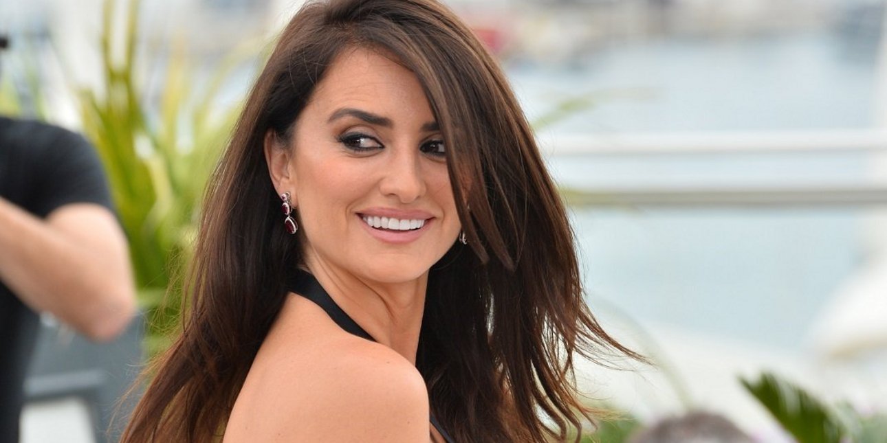 Η Πενέλοπε Κρουζ σε μια εντυπωσιακή φωτογράφιση – Ανεπιτήδευτη γοητεία και ισπανικό ταμπεραμέντο ...