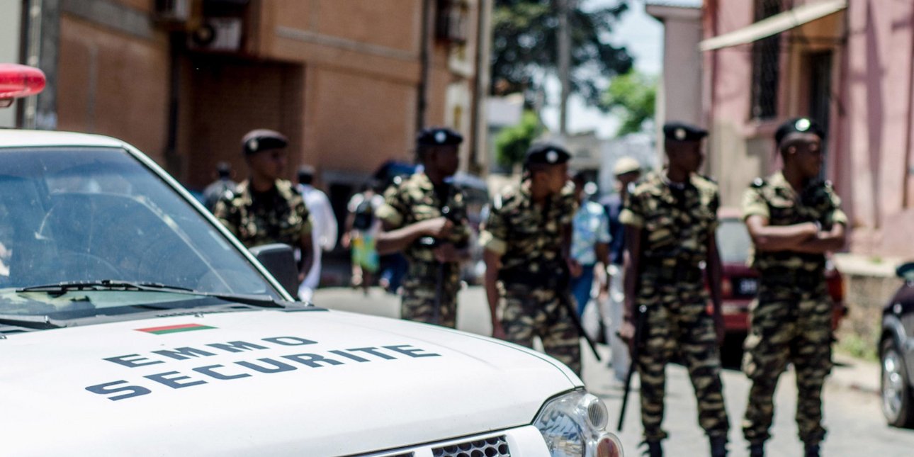 Μαδαγασκάρη: Η αστυνομία άνοξε πυρ εναντίον πολιτών, 14 νεκροί, 28 ...