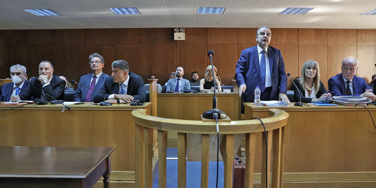 Ειδικό Δικαστήριο: Διεκόπη η δίκη Παπαγγελόπουλου-Τουλουπάκη για τις 22 ...