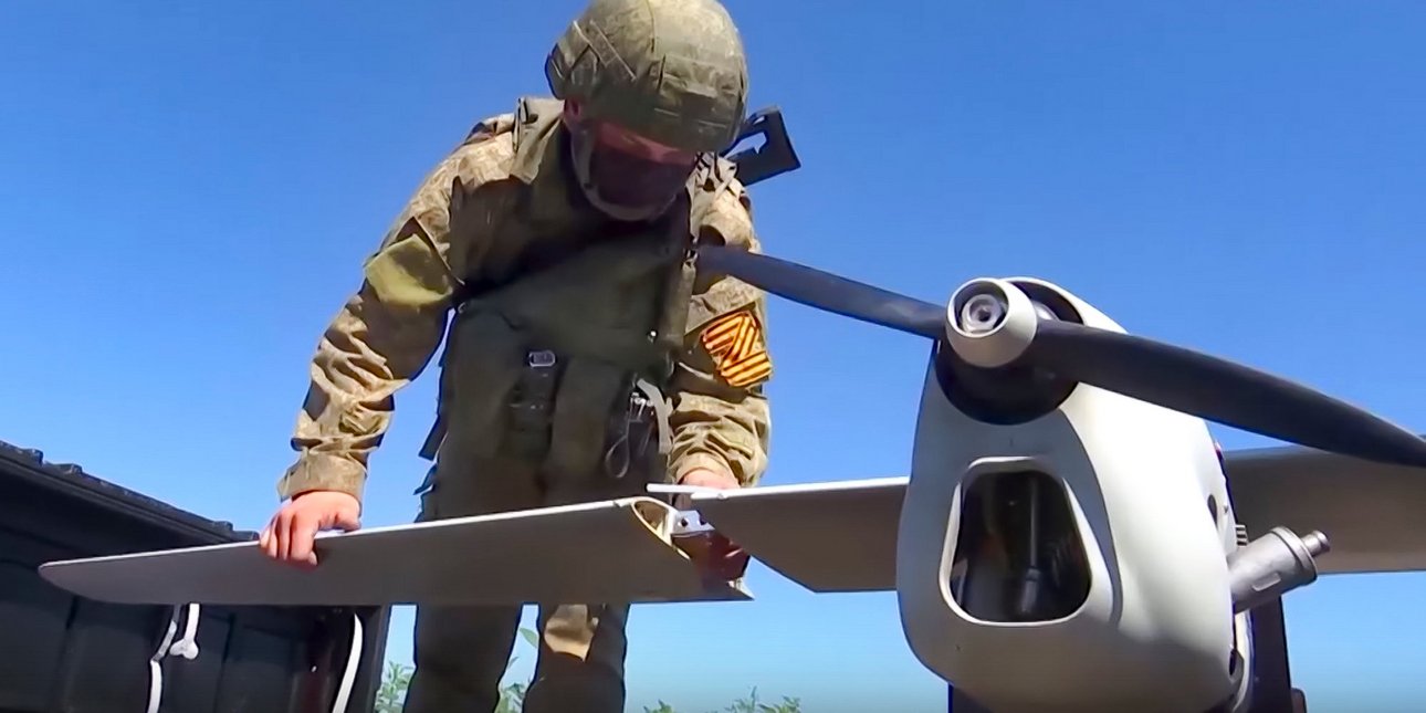 Νυχτερινή επιδρομή ουκρανικών drones σε Μόσχα και άλλες πόλεις -Η Ρωσία ανακοίνωσε πως κατέρριψε ...