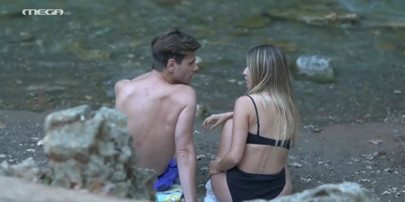 Πιο αποκαλυπτικός από ποτέ ο Φραγκίσκος στο Μαύρο Ρόδο -Βούτηξε ολόγυμνος και έκανε χαμό στο ...