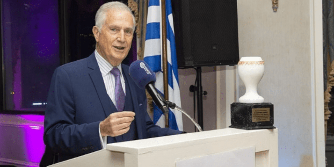 «Οι εξαιρετικοί Έλληνες»: Tο νέο βιβλίο του Άντι Μανάτου παρουσιάστηκε ...