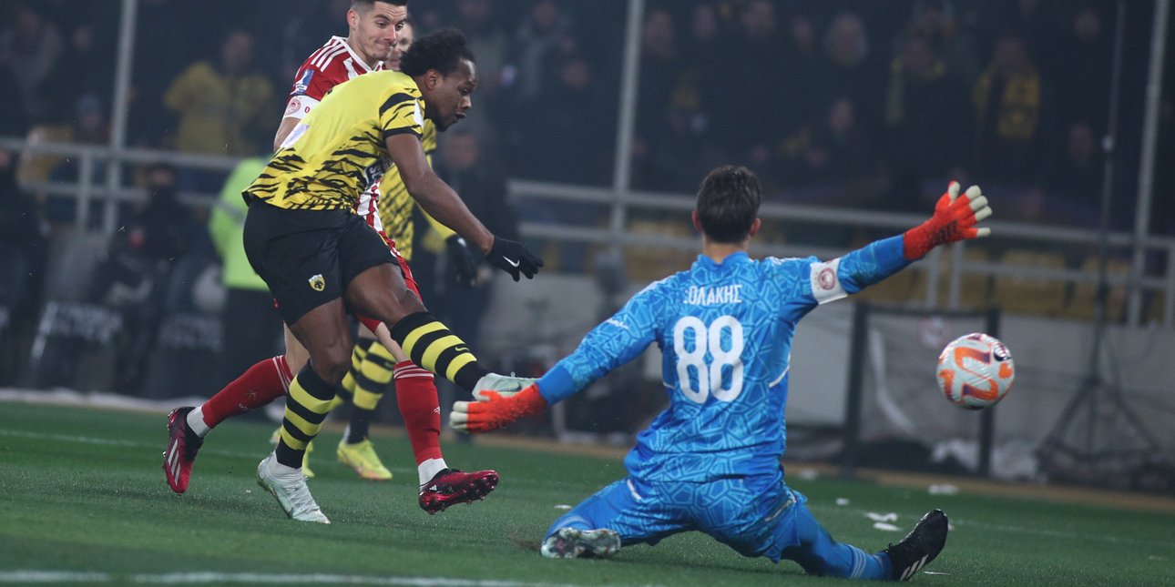 ΑΕΚ-Ολυμπιακός 3-0: Με το ένα πόδι στον τελικό του Κυπέλλου Ελλάδος η ...