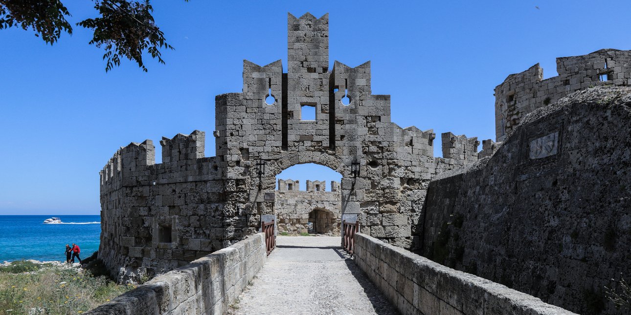 Οι ψηφιακοί νομάδες ψηφίζουν Ρόδο -Γιατί επιλέγουν το νησί, τα τέσσερα ...