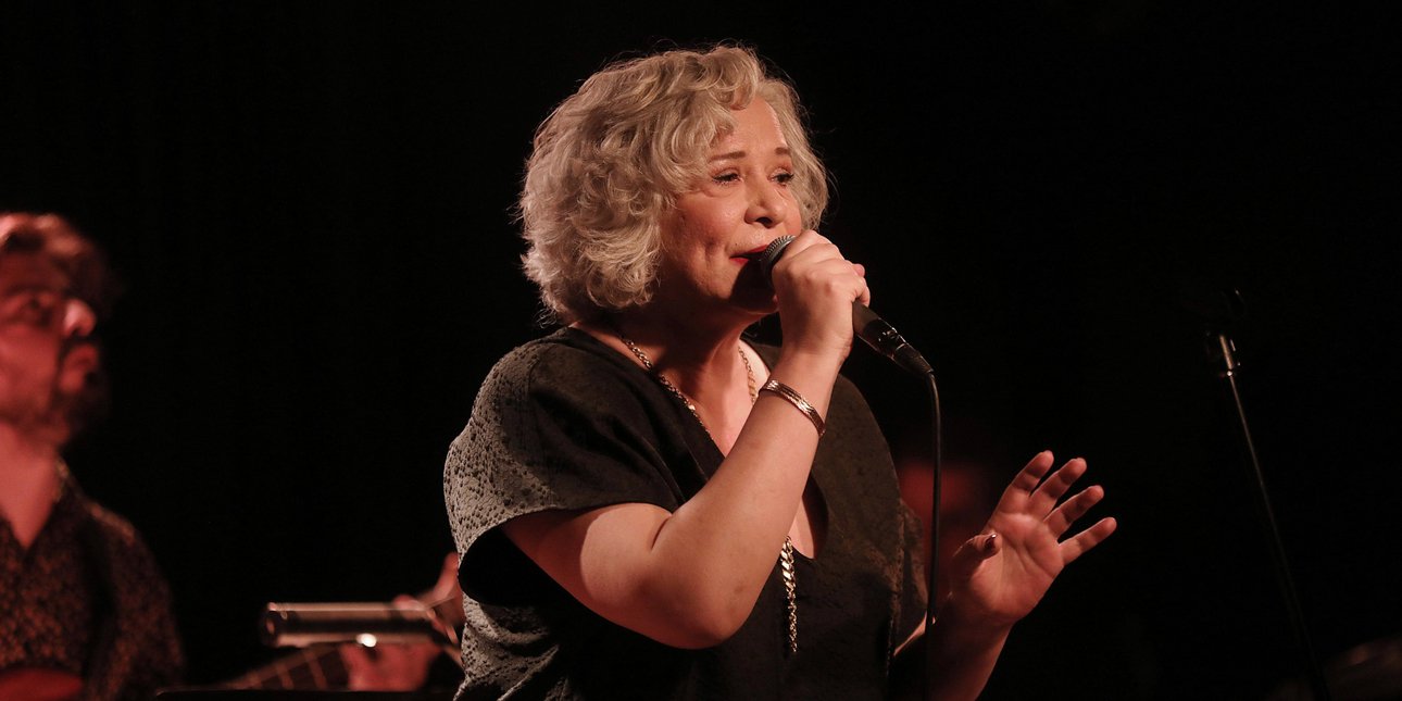 Συγκλονίζει η Μελίνα Κανά: Έπαθα έμφραγμα την ώρα που βρισκόμουν πάνω ...