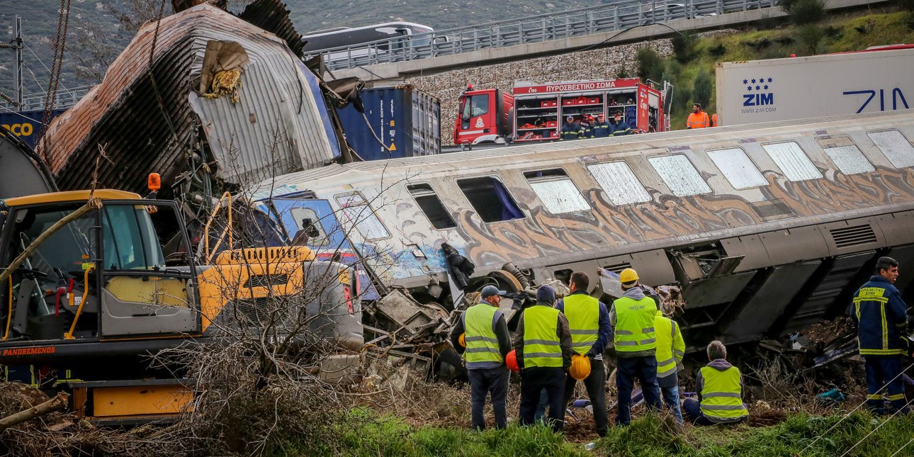 Βέμπερ για την τραγωδία στα Τέμπη: «Κουράγιο, οι σκέψεις μας είναι με ...