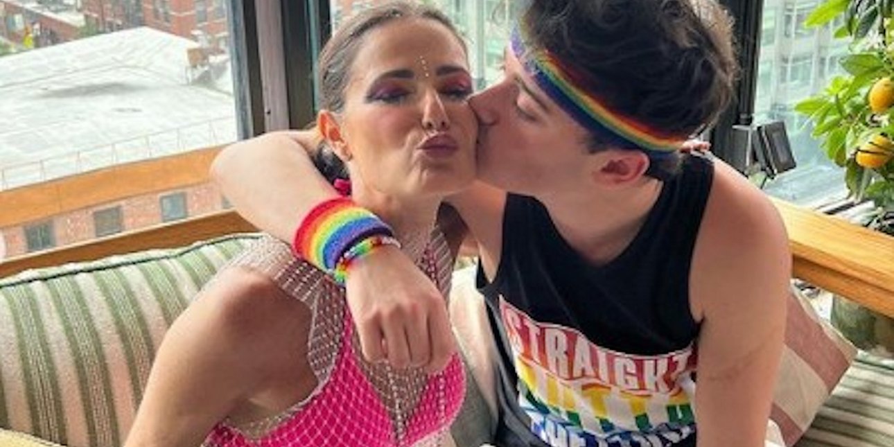 Νόα Σναπ: Στο πρώτο του Pride πήγε ο ηθοποιός του Stranger Things [εικόνες] - iefimerida.gr