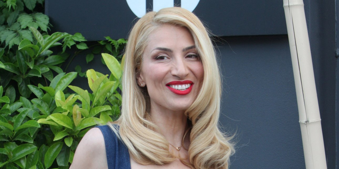 Μαρία Ηλιάκη: Πώς τα κομψά animal print φλατ έδωσαν χαρακτήρα στο casual σύνολό της - iefimerida.gr