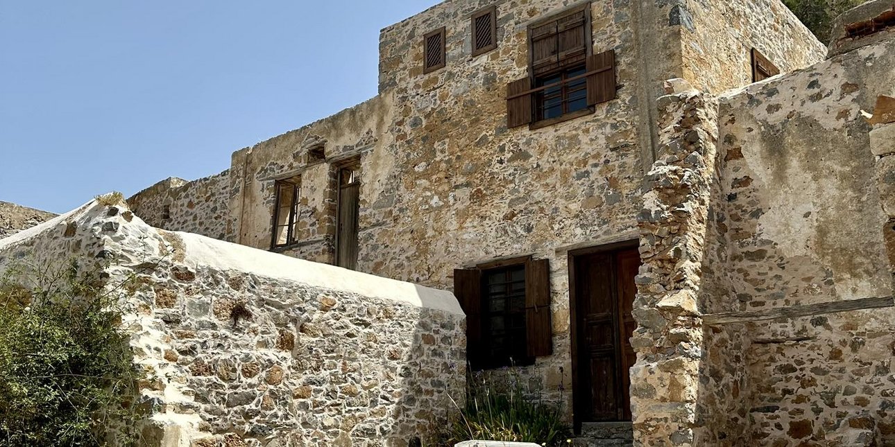 Εφτασαν τους 400.000 οι επισκέπτες της Σπιναλόγκας -Στοίχημα για το ...