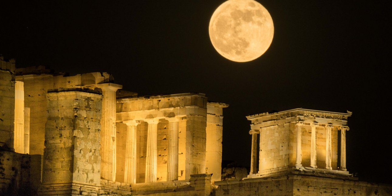 Γιατί είναι εξαιρετικά ιδιαίτερη η αποψινή μπλε πανσέληνος - iefimerida.gr