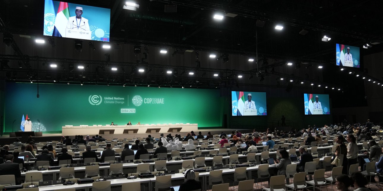 COP28: Διαφωνίες στη διάσκεψη για την κλιματική αλλαγή -«Απεχθής η θέση ...