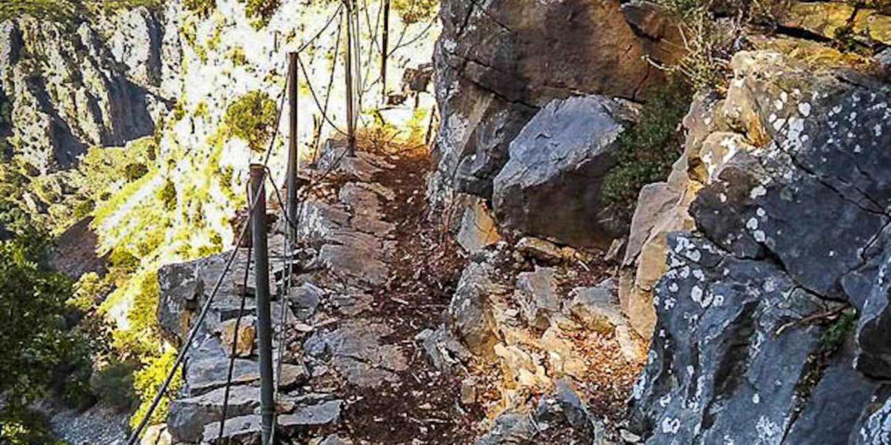 Το φαράγγι της Ρόζας: Μία πεζοπορική διαδρομή σπάνιας ομορφιάς ...