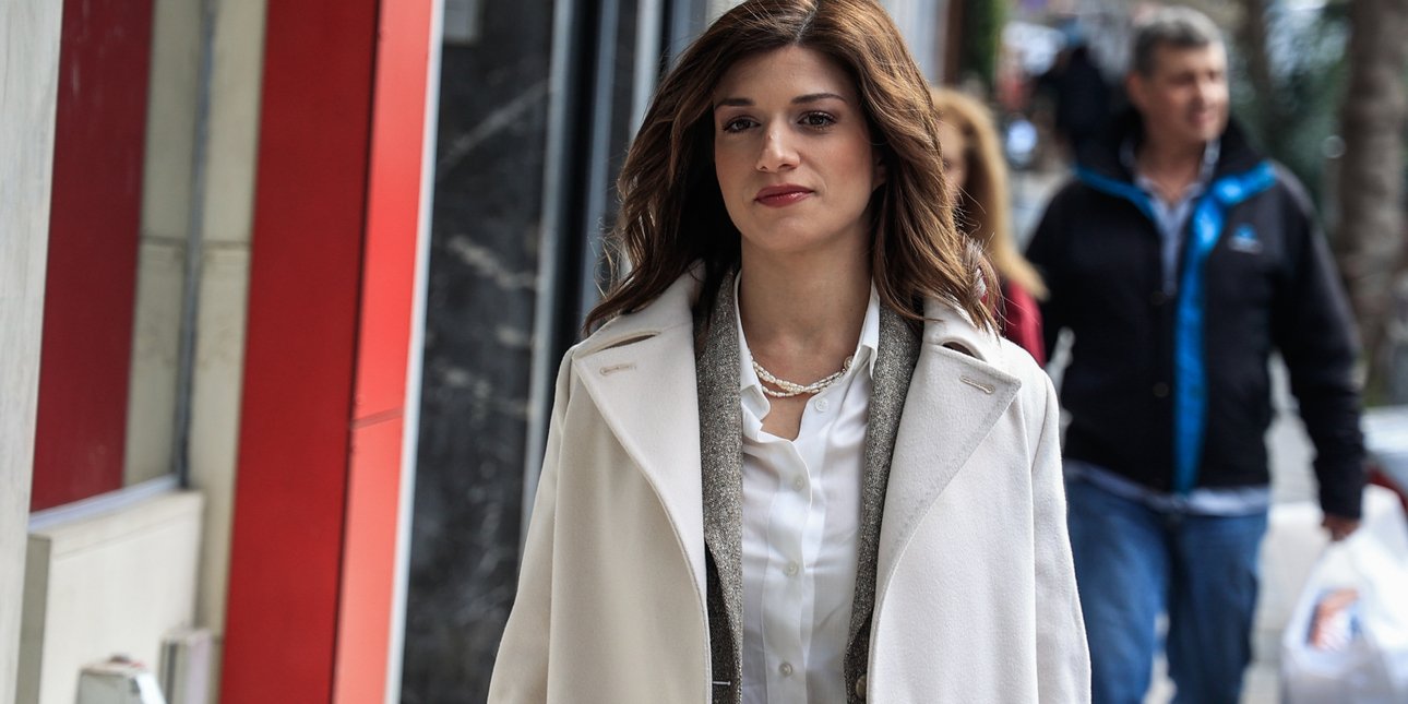 Κατερίνα Νοτοπούλου: Καταγγέλλει επιθέσεις από τρολ του ΣΥΡΙΖΑ ...