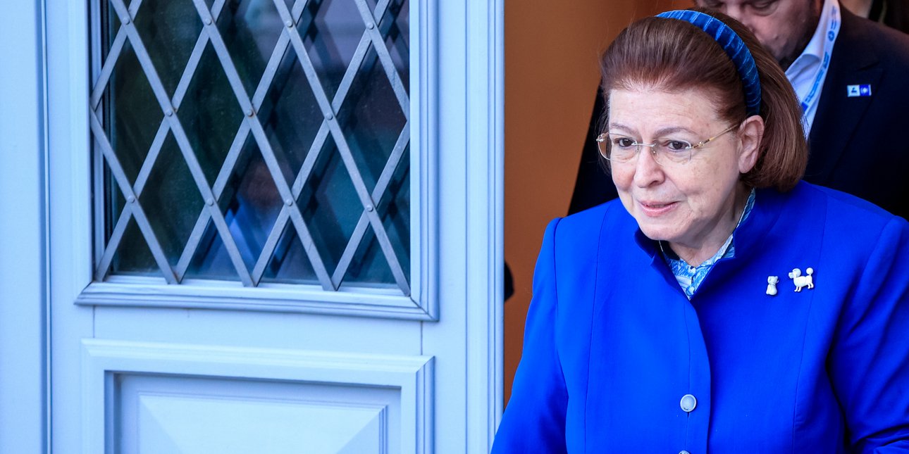 No Ottoman firman gave Elgin permission to treat Parthenon Sculptures ...