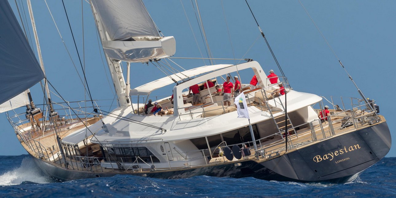 Σικελία: Δύτης σκοτώθηκε κατά τις εργασίες για την ανέλκυση του γιοτ «Bayesian», που βυθίστηκε ...