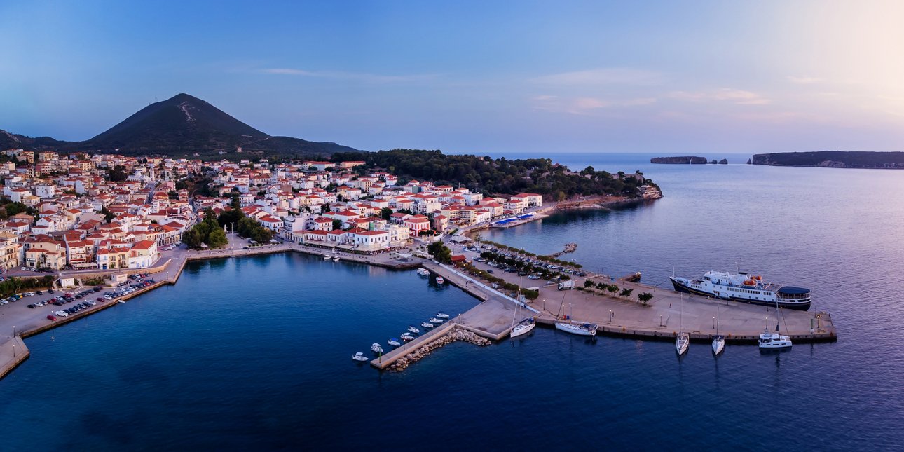 Υπογράφηκε η συμφωνία παραχώρησης για την ανάπτυξη και λειτουργία μιας ...
