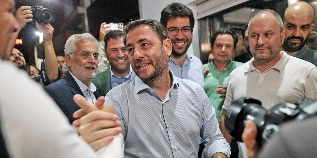 Nikos Androulakis secures lead in Pasok leadership race, Doukas and ...
