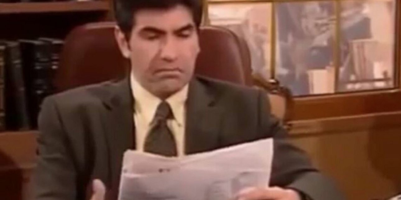 «Από πότε είναι αυτή η εφημερίδα;» -Σε ποιον αναφερόταν ο Μπέζος στη ...