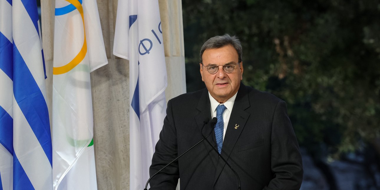 Αλλαγή σελίδας στην ΕΟΕ: Ο Ισίδωρος Κούβελος νέος πρόεδρος ...